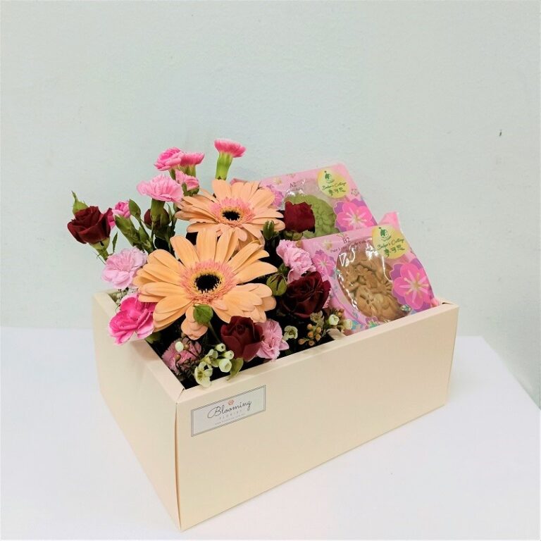 Sending mooncake hamper - Bloomign Florist