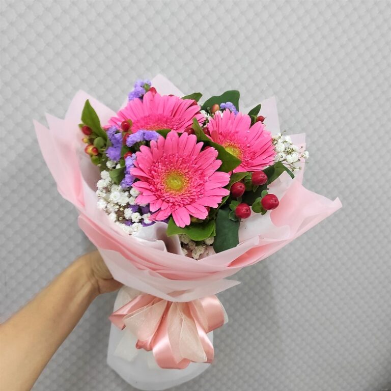 HD1022 Gerbera Bouquet - Blooming