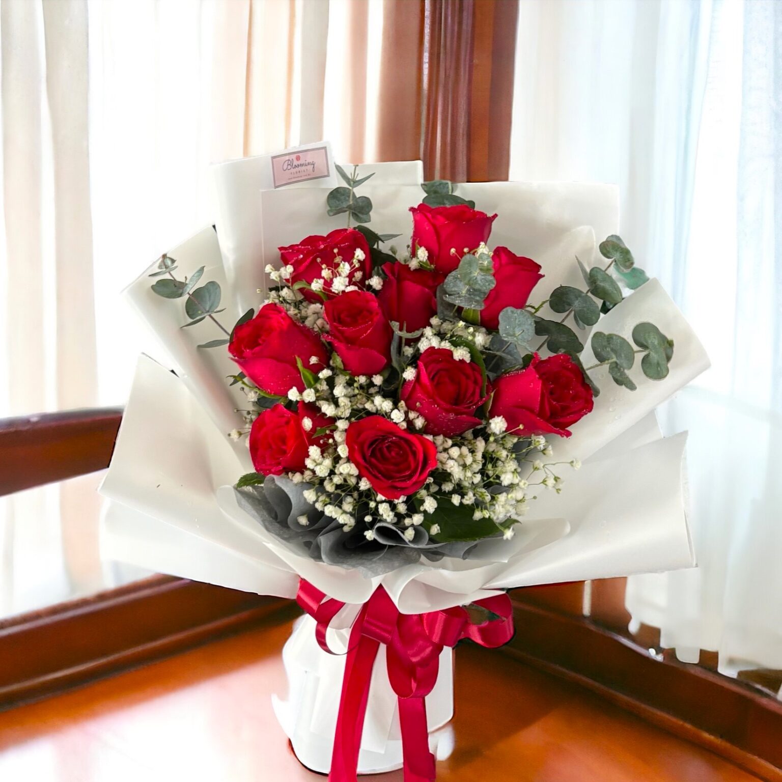 Classic red roses with baby breath hand bouquet - Blooming