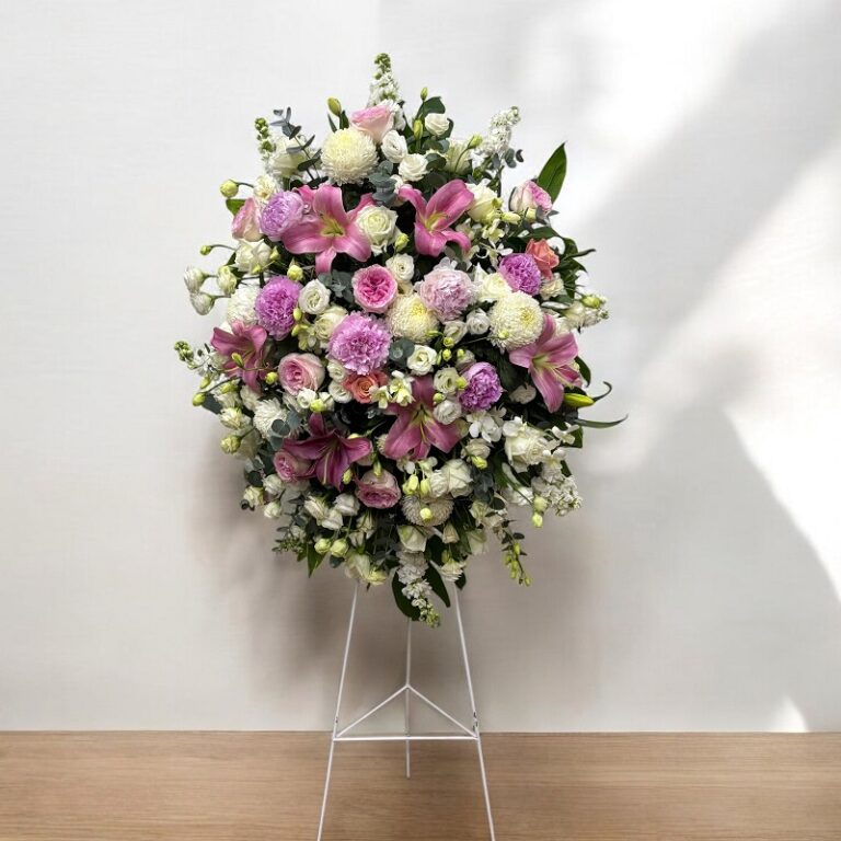 Standing wreath stand Online - Blooming. free delivery to Nirvana